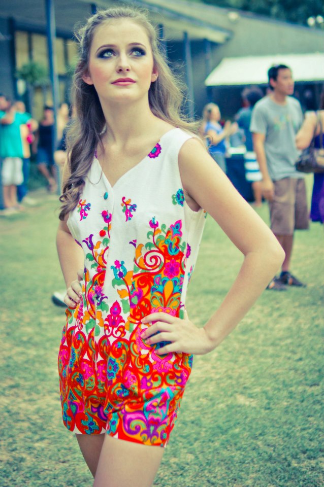 ArtLoveMagic Retro Pool Party | YouPlusStyle